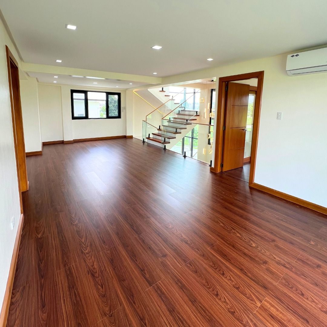 Venare Modern Design House and Lot, Brandnew 3 Storey, Semi Furnished ...