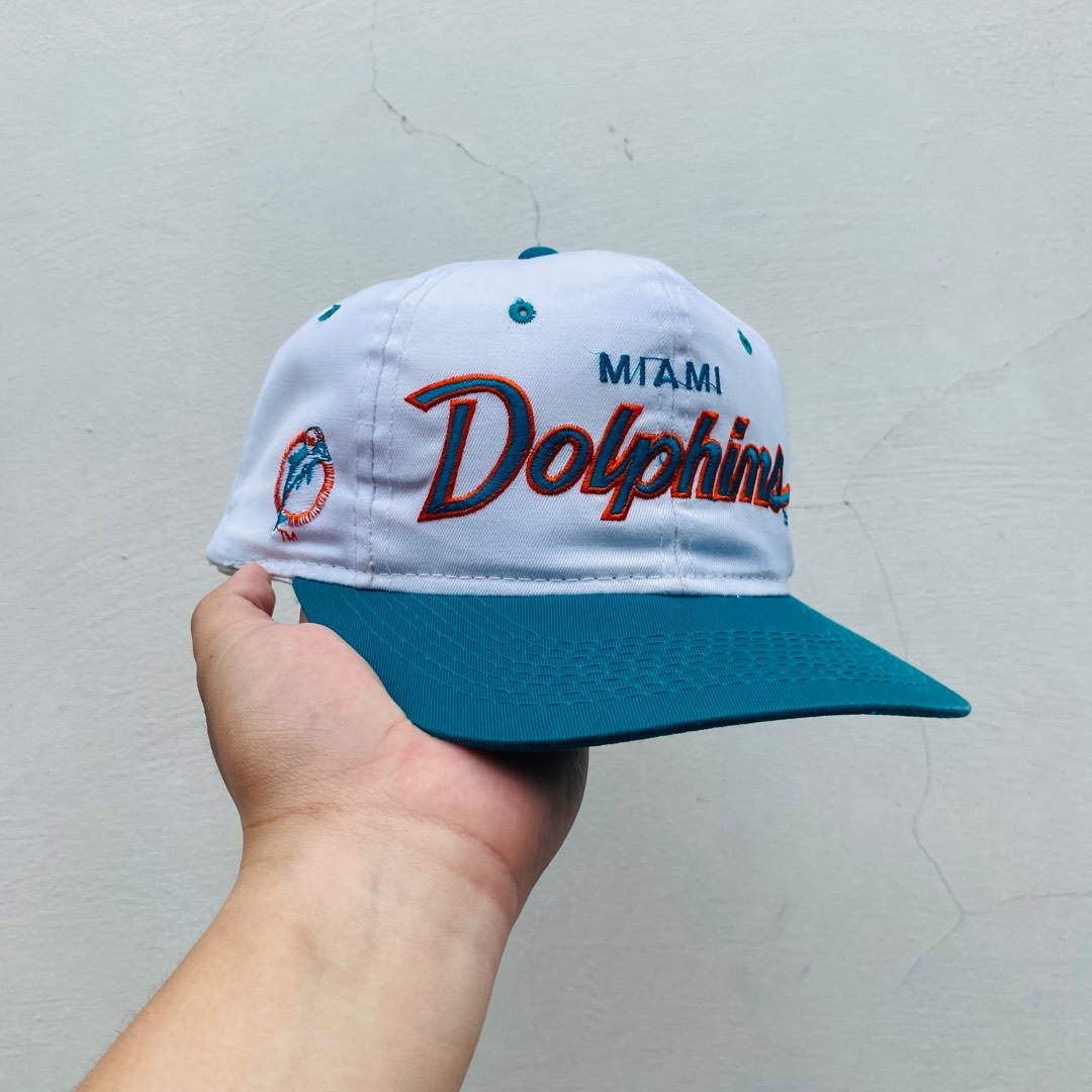 Vintage Miami Dolphins Double Line Script, Men's Fashion, Watches ...