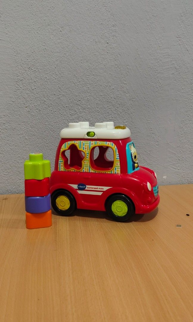 Vtech Sort & Discover Car | Baby's Light & Sound (French Version ...