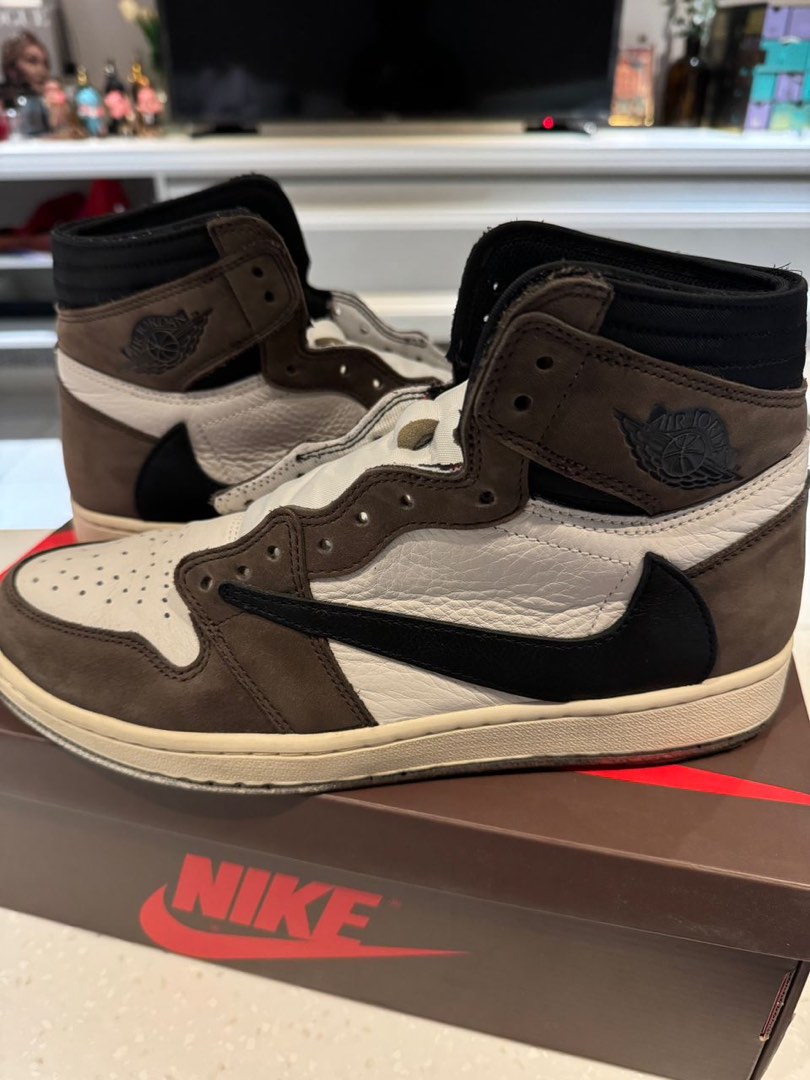 AIR JORDAN 1 TRAVIS MOCHA HIGH, Men's Fashion, Footwear, Sneakers on ...