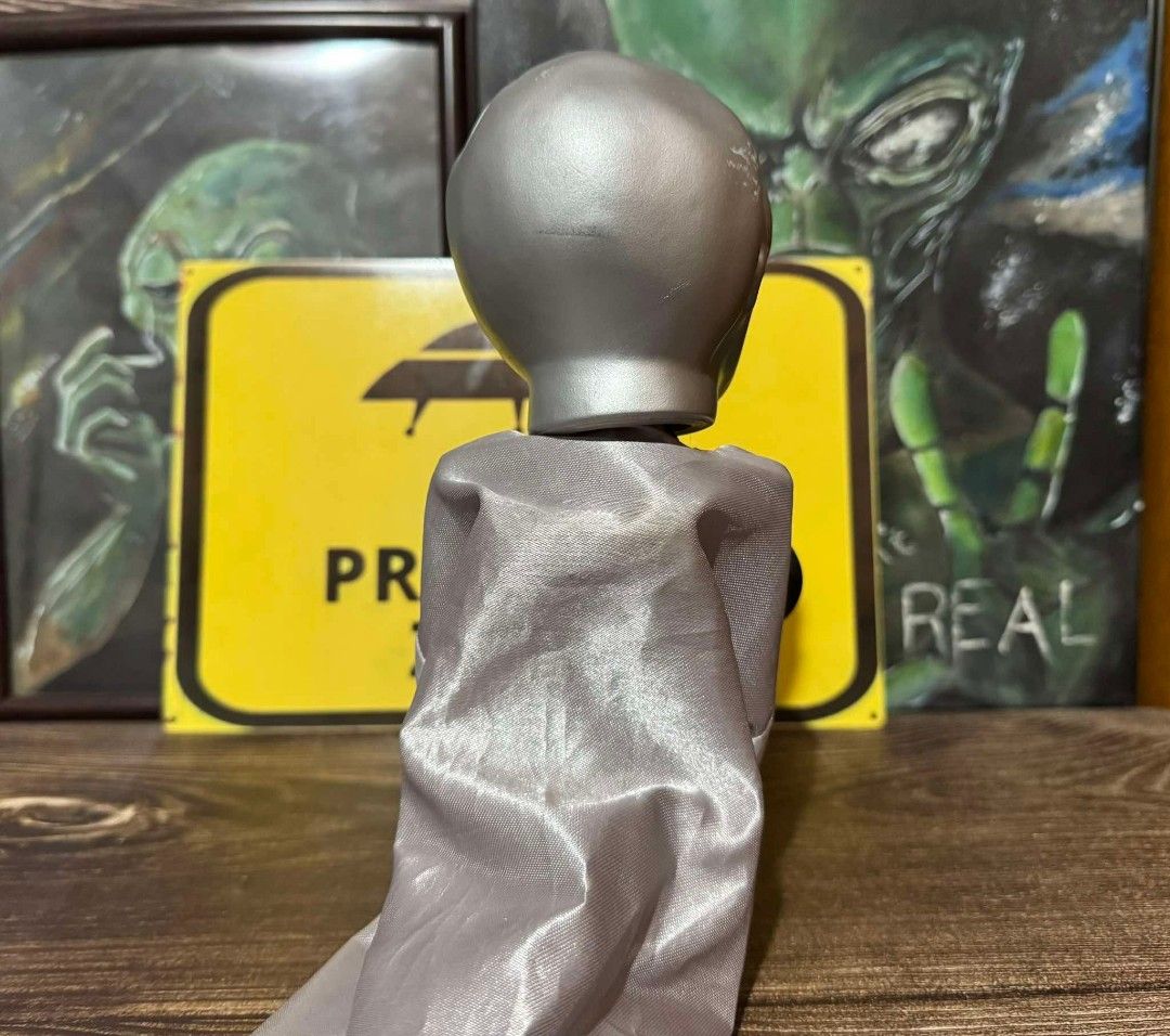 Alien Boxing Puppet (Vintage), Hobbies & Toys, Memorabilia ...