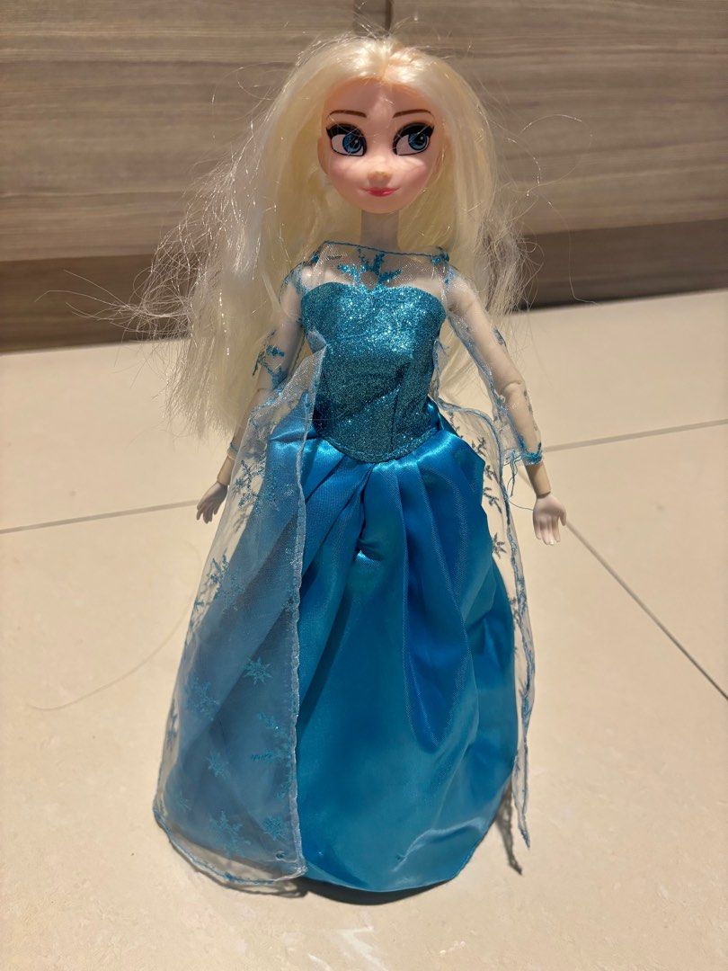 Elsa Singing Doll, Hobbies & Toys, Toys & Games on Carousell