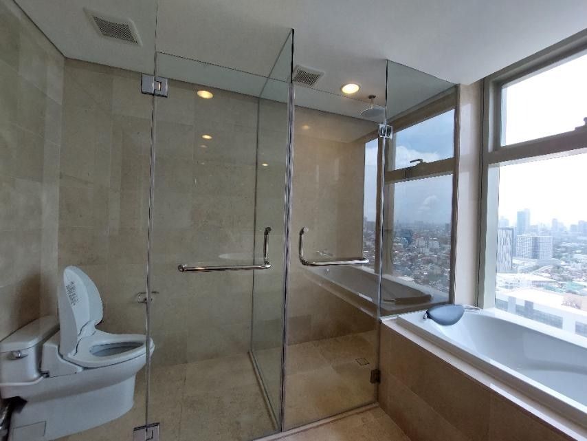 FOR SALE: Luxury Living in BGC at Grand Hyatt South, Property, For Sale ...