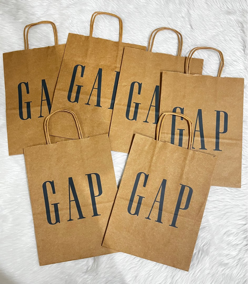 Gap Paper Bag Original, Everything Else, Looking For on Carousell