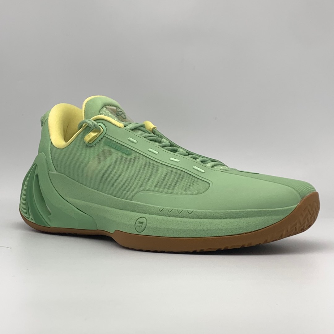 Gordon Hayward 4 "Kiwi Fruit", Men's Fashion, Footwear, Sneakers on ...