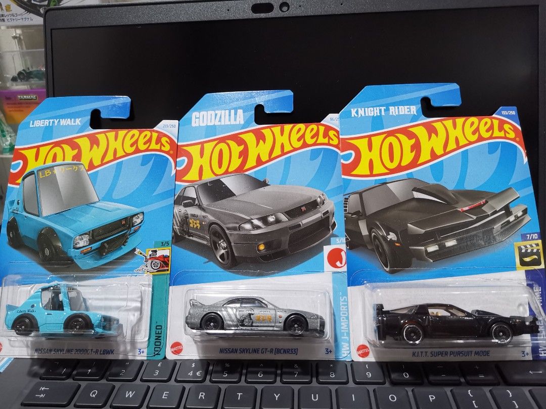 Hot Wheels Nissan Skyline R33 Godzilla, Hobbies & Toys, Collectibles ...