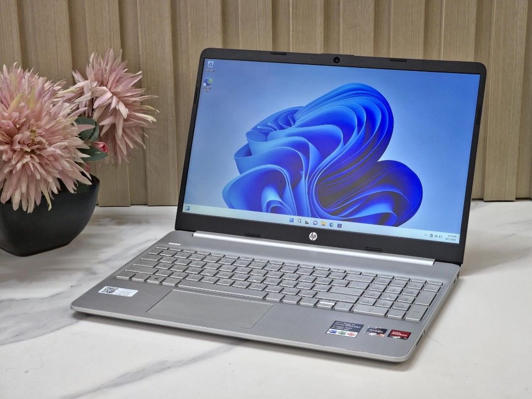 HP Laptop 15s ef2030tg Ryzen 5 5625U 16GB RAM 512GB SSD 15.6 inch IPS ...