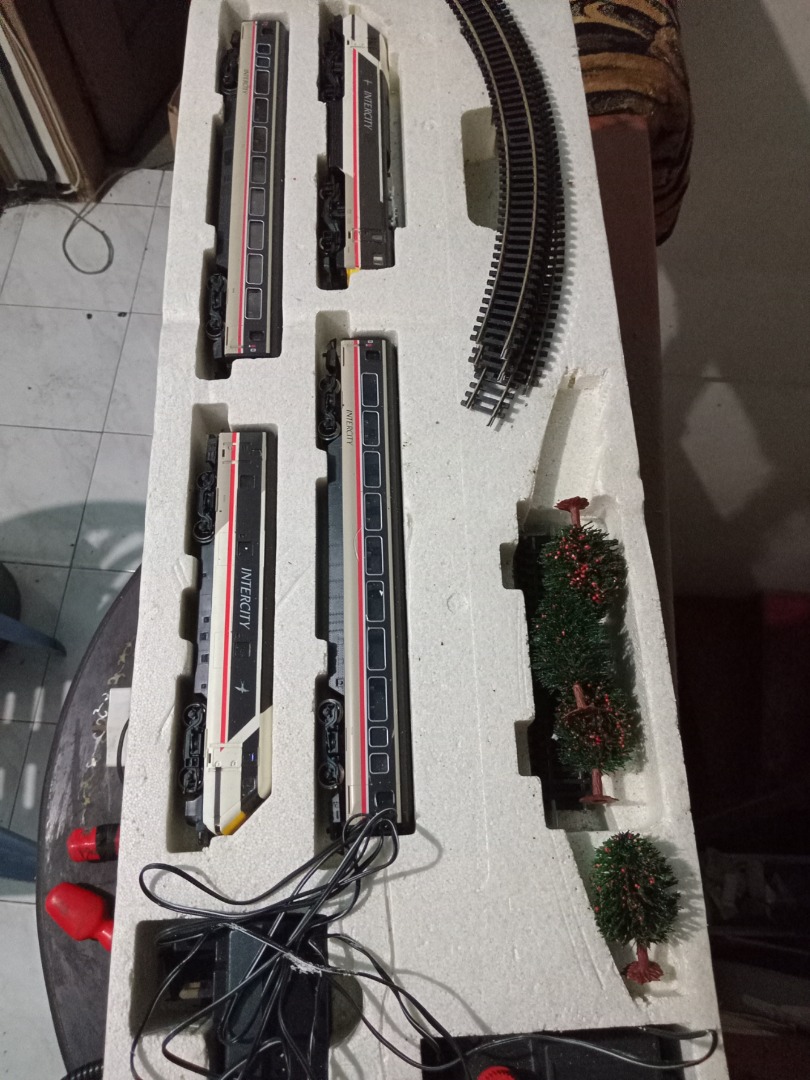 Intercity 225, Hobbies & Toys, Toys & Games on Carousell