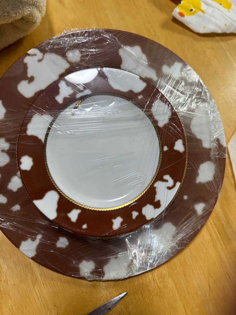 Japan angela cummings shiseido cake plate, Furniture & Home Living ...