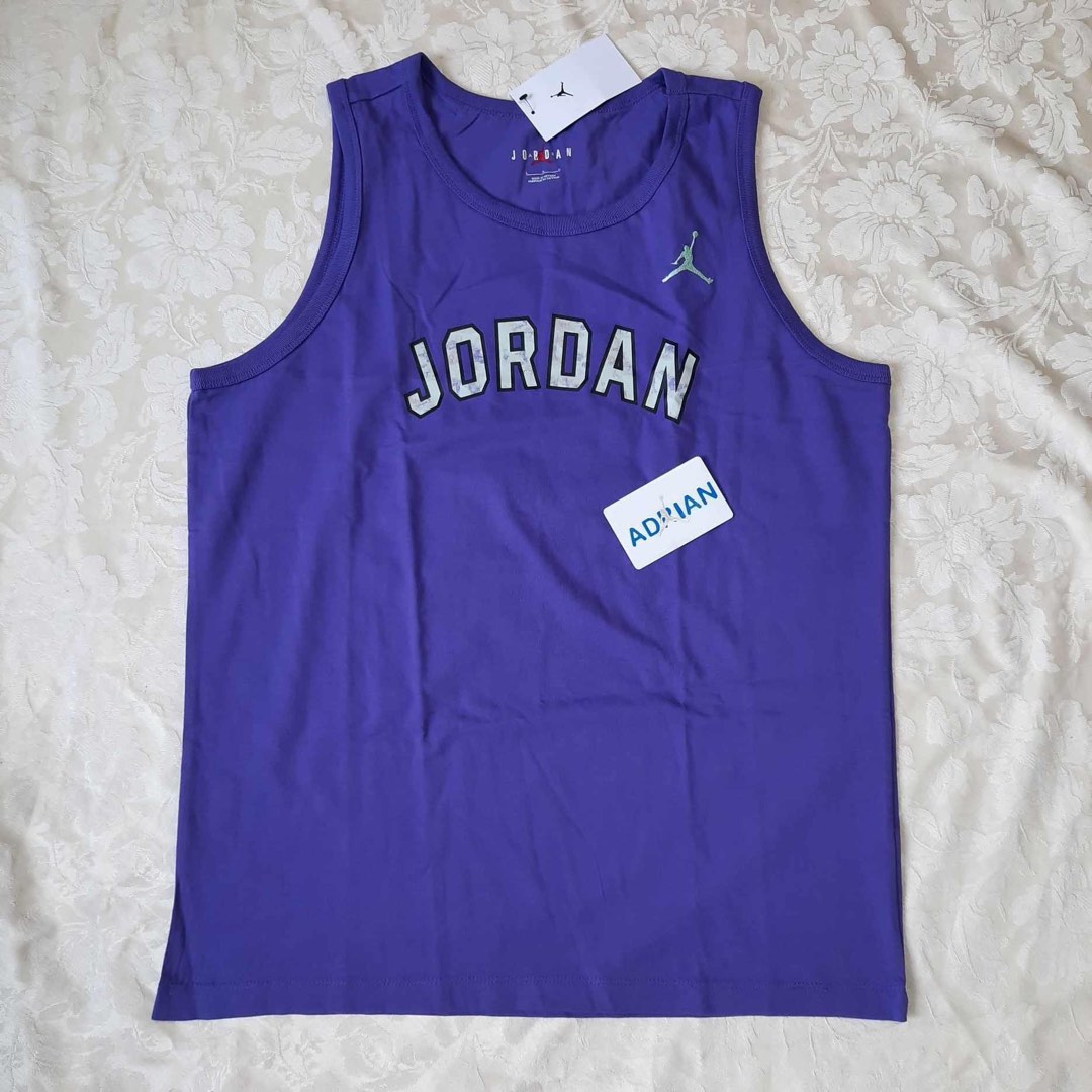 JORDAN SANDO, Men's Fashion, Activewear on Carousell