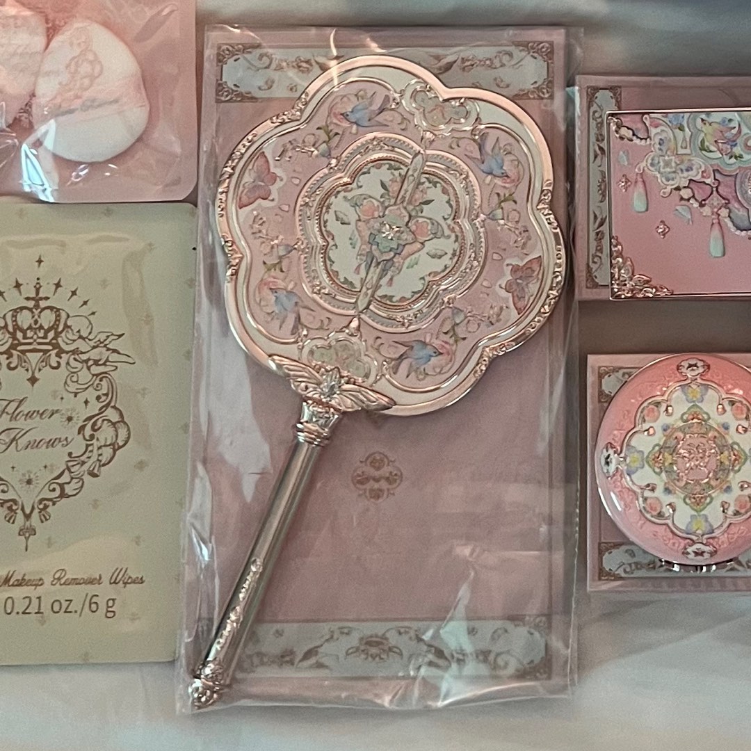LF: TRADE to blue - Flower Knows Mirror Pink, Beauty & Personal Care ...