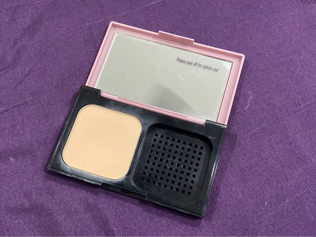 Maybelline clear smooth all in one two way cake powder, Beauty ...