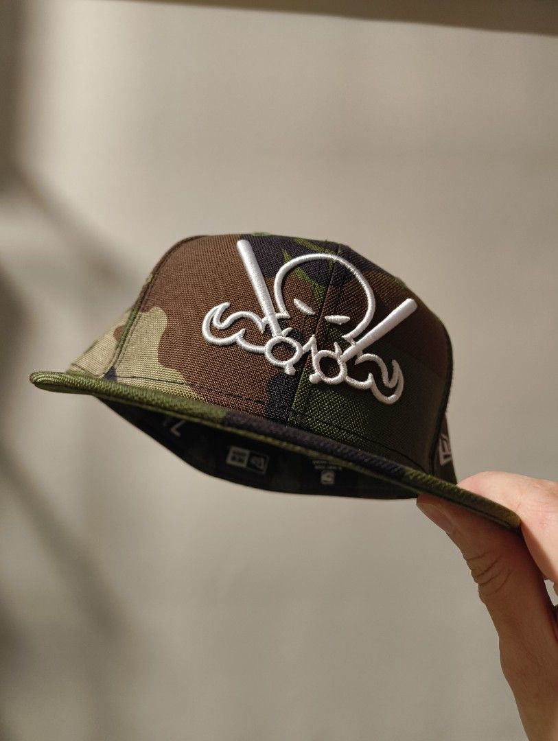 New Era Dionic Octoslugger, Men's Fashion, Watches & Accessories, Cap ...
