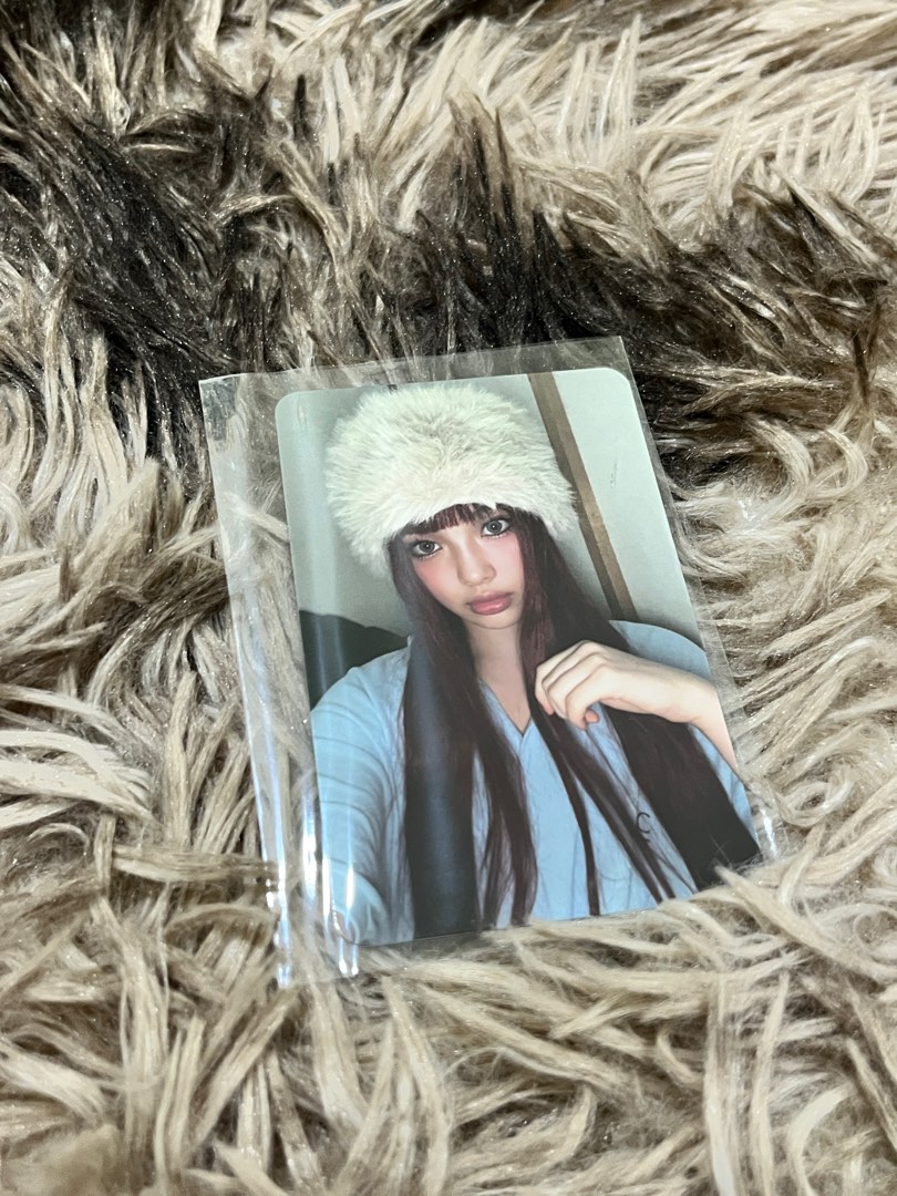 Newjeans hyein, Hobbies & Toys, Collectibles & Memorabilia, K-Wave on ...