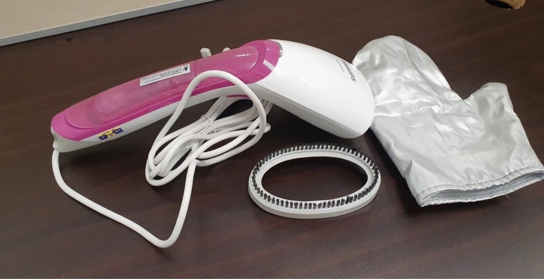 Philips handheld steam iron, TV & Home Appliances, Irons & Steamers on ...