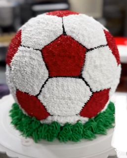 Car theme cake, Food & Drinks, Homemade Bakes on Carousell