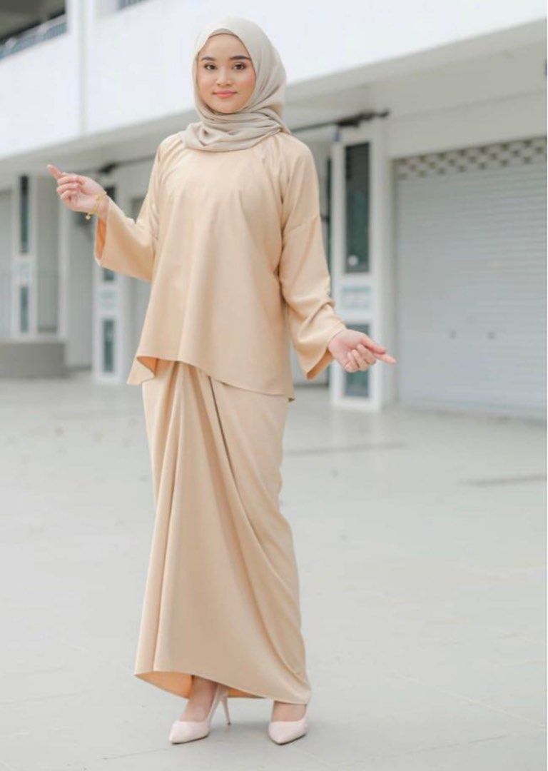 Ummu Aiman Tunku Durah Set, Women's Fashion, Muslimah Fashion, Baju Kurung & sets on Carousell