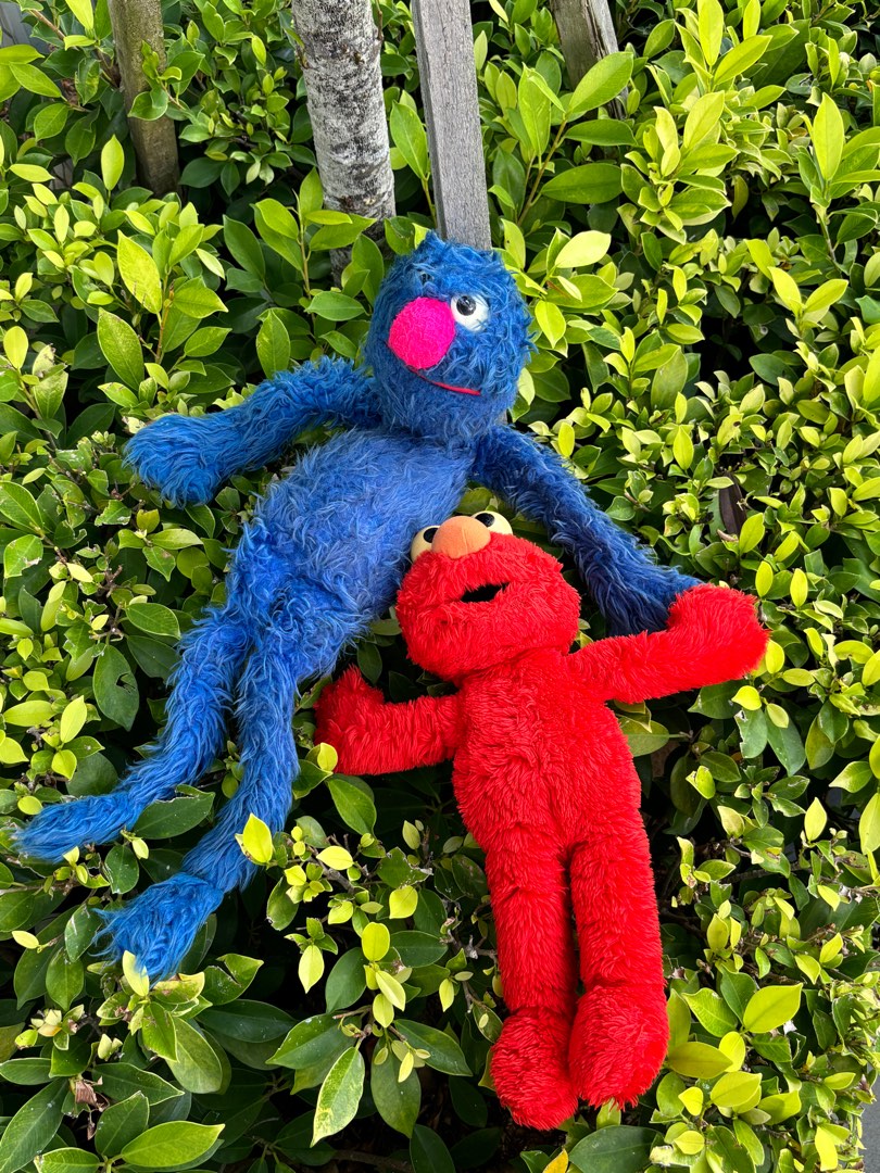 Vintage Sesame Street Elmo & friend, Men's Fashion, Tops & Sets ...