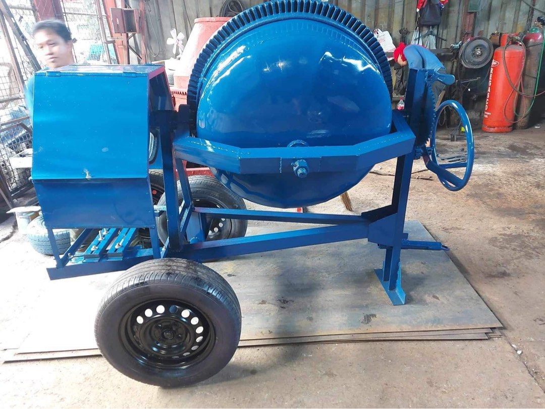 1 Bagger Cement Mixer, Commercial & Industrial, Construction Tools ...