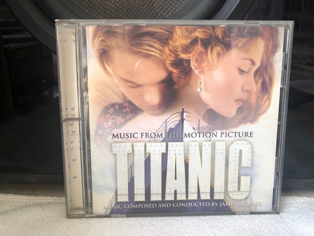 CD Titanic Music From The Motion Picture C8, Hobbies & Toys, Music & Media, CDs & DVDs on Carousell