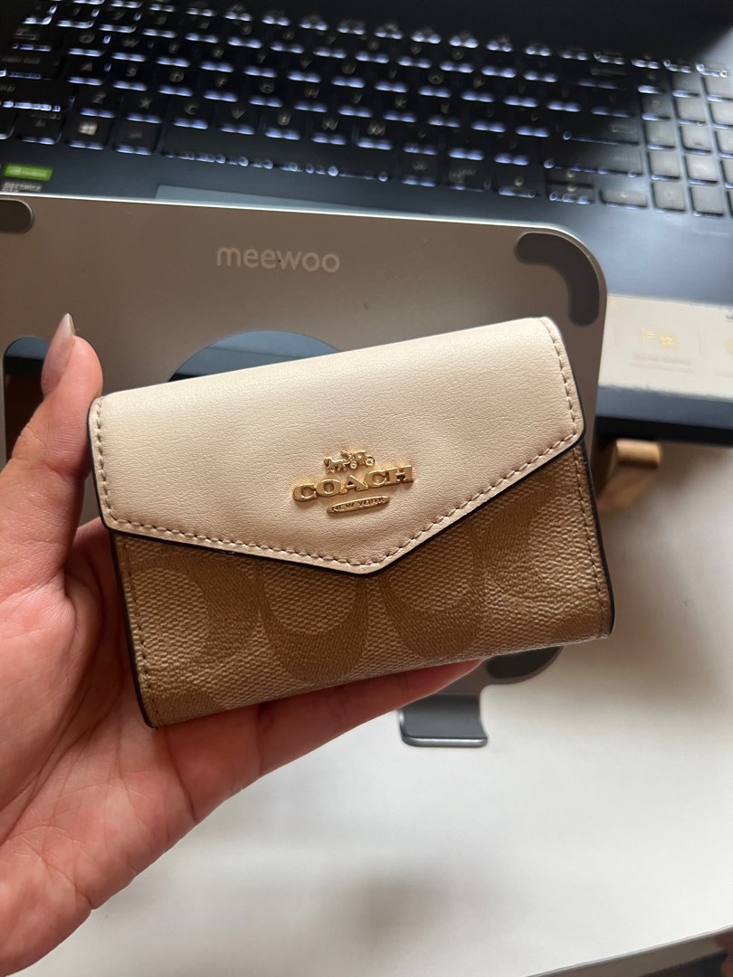 Coach Flap Wallet Card Holder, Women's Fashion, Bags & Wallets, Wallets ...