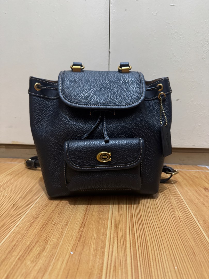 Coach Riya backpack with dustbag, Women's Fashion, Bags & Wallets ...