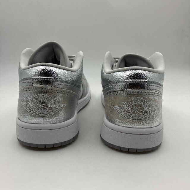 Defective Wmns Air Jordan 1 Low SE 'Metalic Silver', Women's Fashion ...