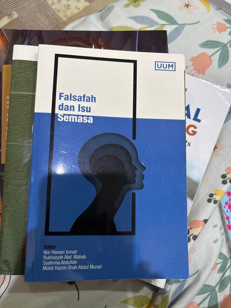 FALSAFAH DAN ISU SEMASA (CTU552), Hobbies & Toys, Books & Magazines, Textbooks on Carousell