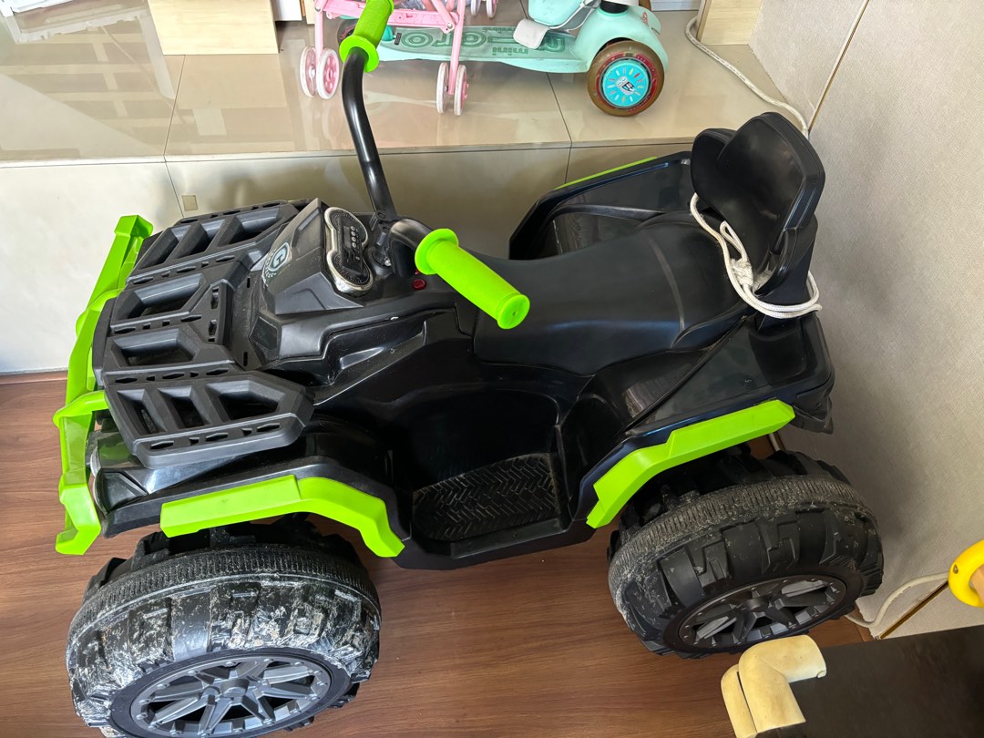 High Battery capacity Load up to 70kg Kid Electric car, Babies & Kids ...