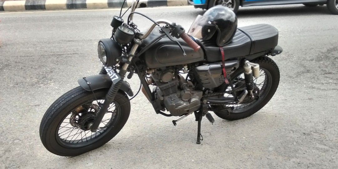 Keeway cafe racer 152cc, Motorbikes on Carousell