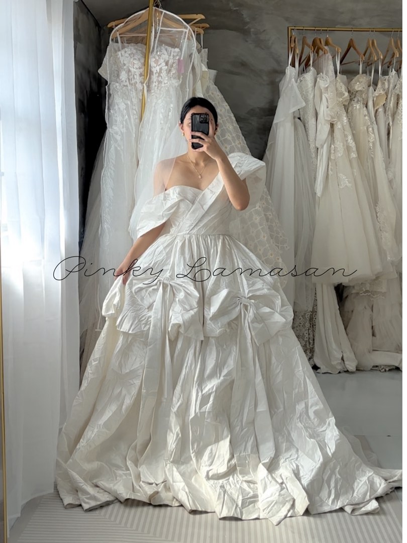 Large Frame wedding gown, Women's Fashion, Dresses & Sets, Evening ...