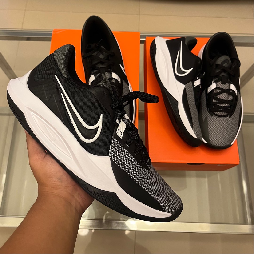 Nike Precision 6 Oreo, Men's Fashion, Footwear, Sneakers on Carousell