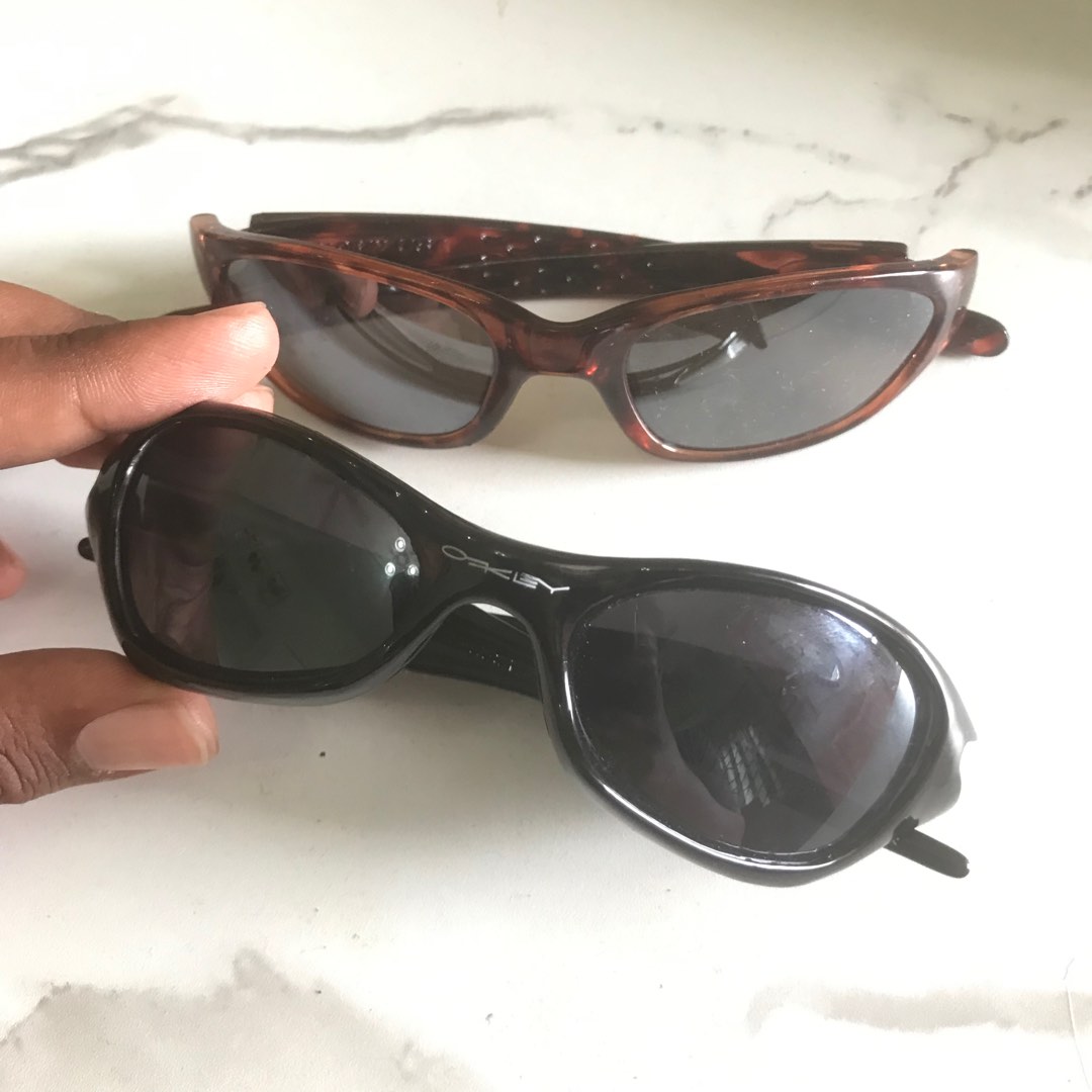 Oakley spect, Men's Fashion, Watches & Accessories, Sunglasses ...