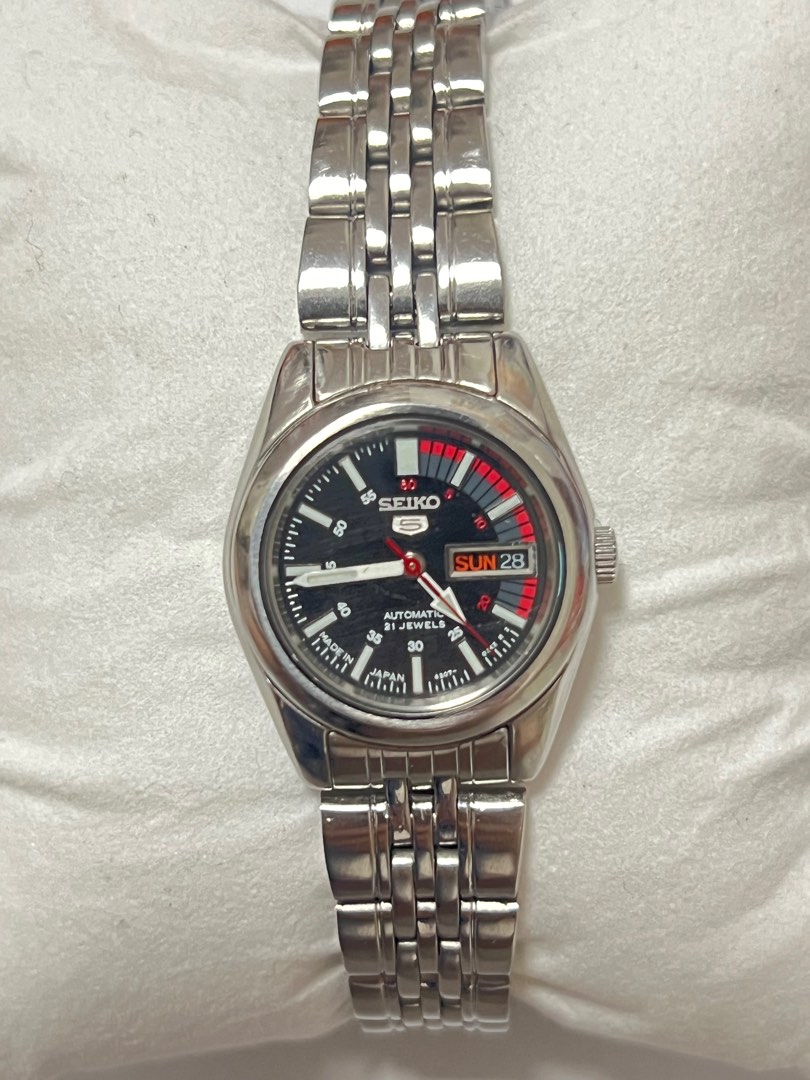 Seiko 5 Ladies Speed Racer (Black), Women's Fashion, Watches ...