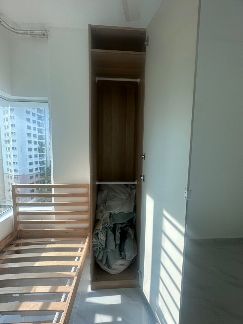 Single door almari kualiti A, besi dan kayu. Customade, Furniture ...