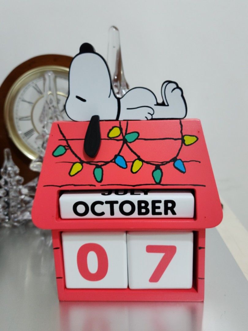 Snoopy Perpetual Calendar, Hobbies & Toys, Memorabilia & Collectibles ...