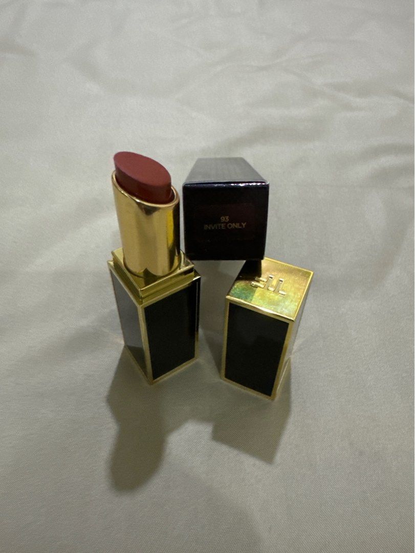 TOM FORD lip colour Satin Matte 93 Invite only, Beauty & Personal Care ...