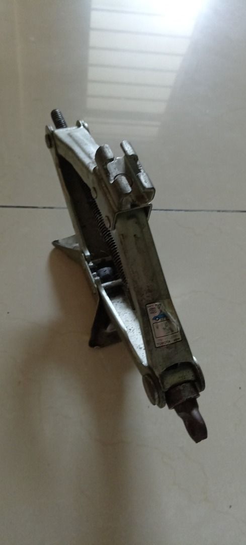Toyota Corolla AE92 AE82 AE80 AE86 Japan Car Jack OEM, Sports Equipment ...