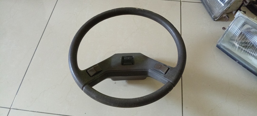 Toyota Original Japan Steering AE82 AE80 AE86, Audio, Other Audio ...
