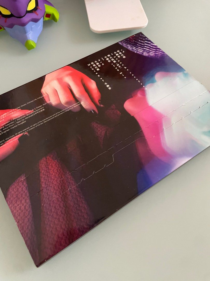 100%全新 親筆簽名版！岑日珈 Angie Shum 首張EP As… CD+ DVD, 興趣及遊戲, 音樂、樂器 & 配件, 音樂與媒體 ...