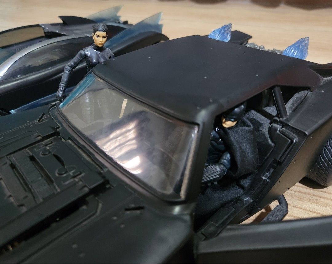 Batman Batmobile Action Figure Set, Hobbies & Toys, Toys & Games on ...