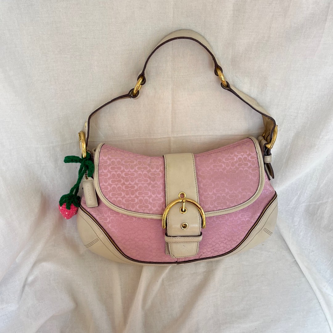 Coach pink soho shoulders bag, Barang Mewah, Tas & Dompet di Carousell