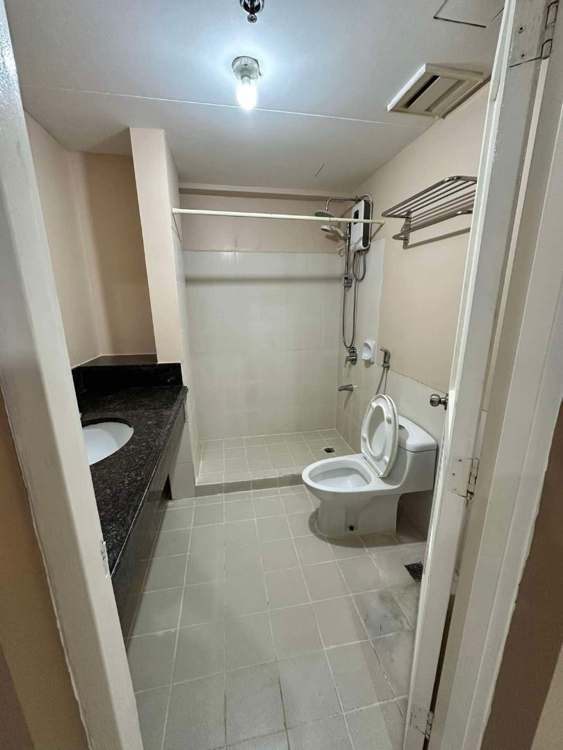 DMCI Homes Flair Towers 2 Bedroom Condo For Rent Mandaluyong, Property ...