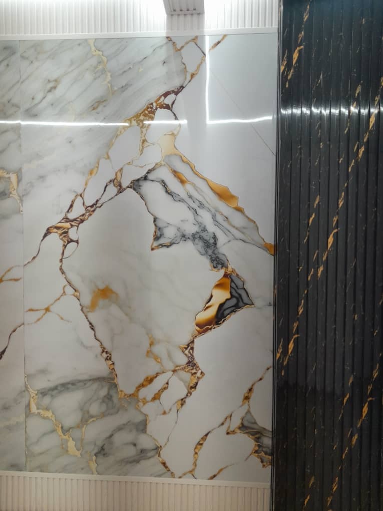 Elegansi Marbel: Dinding PVC yang Memikat, Furniture & Home Living ...