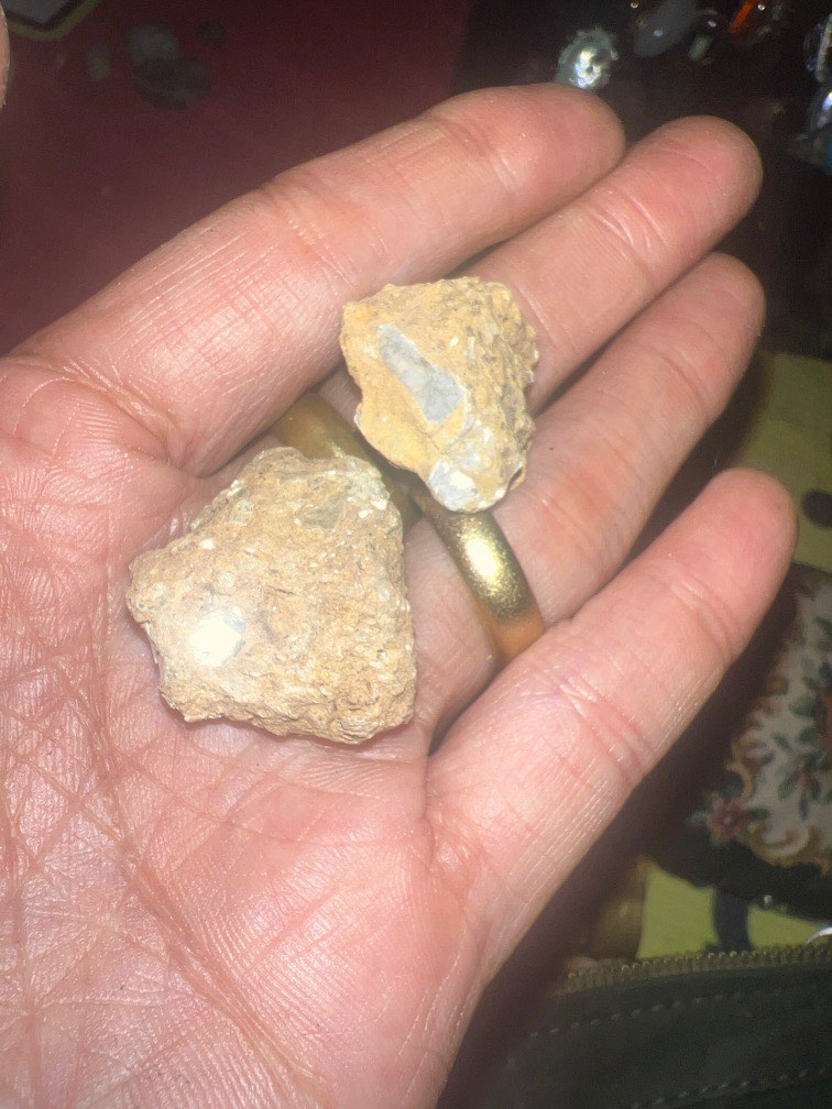 Geliga Permata Kaca Balqis | Temuan Pantai Murni, Hobbies & Toys ...