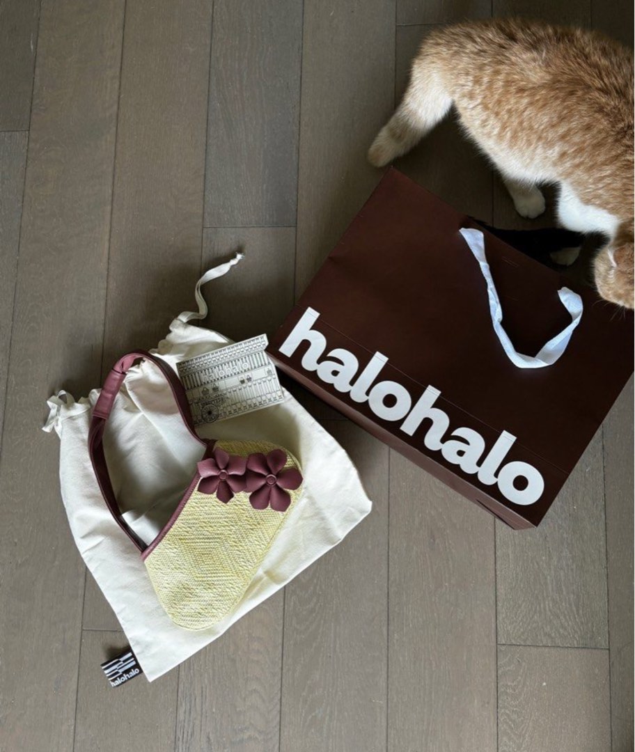 Halo Halo Bag - Tiny Dulce in Lipstick, Women's Fashion, Bags & Wallets ...