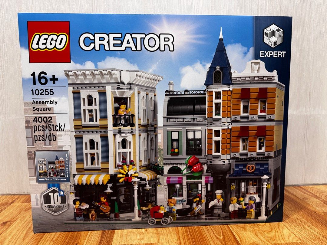 Lego Modular Building 10255 Assembly Square, Hobbies & Toys, Toys & Games on Carousell