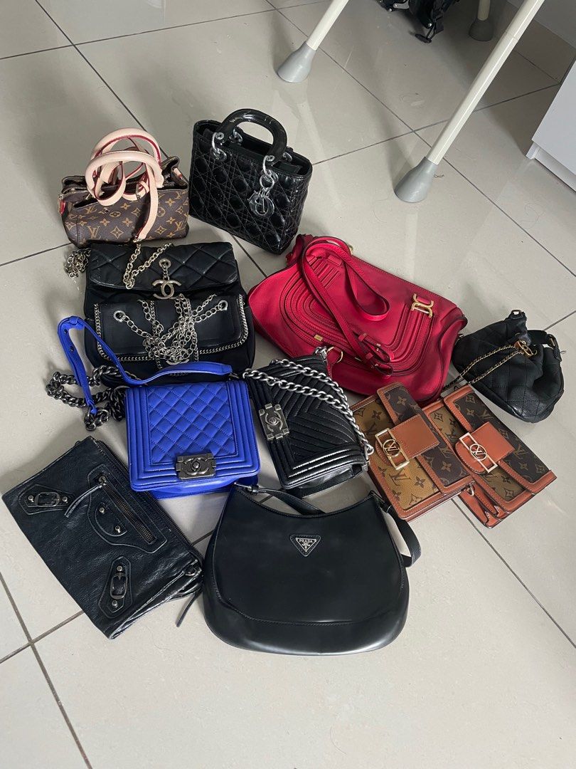 Lelong Mix Brand Bundle all for RM290, Luxury, Bags & Wallets on Carousell