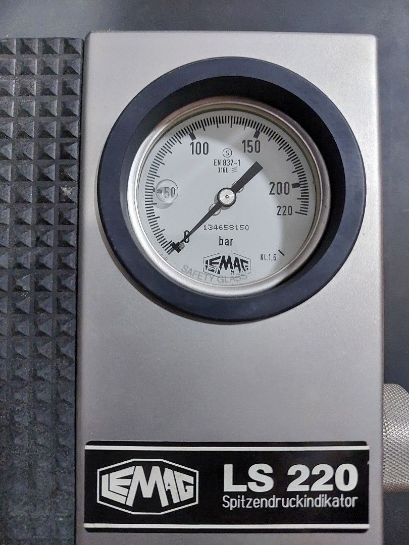 LEMAG Peak Pressure Indicator LS220, Everything Else on Carousell