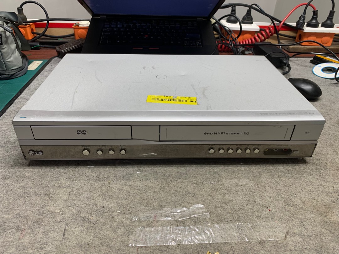 LG DVD & VHS Combo PAL Video Format but Plays NTSC, Hobbies & Toys ...